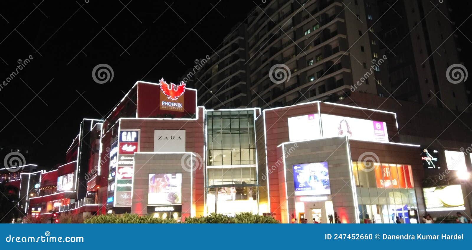 Phoenix Mall Chennai Tamilnadu. Foto de archivo - Imagen de barra ...