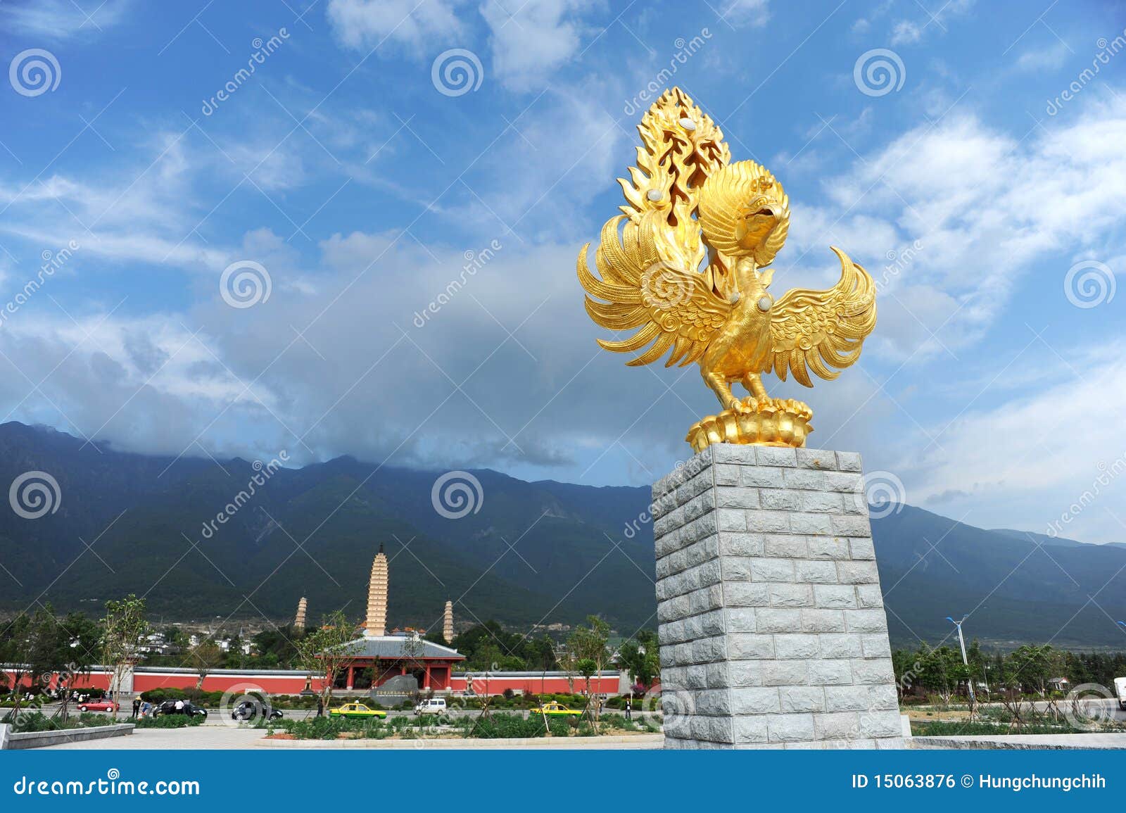 Phoenix, Symbool Van Geluk in China Stock Foto - Image of cultuur ...