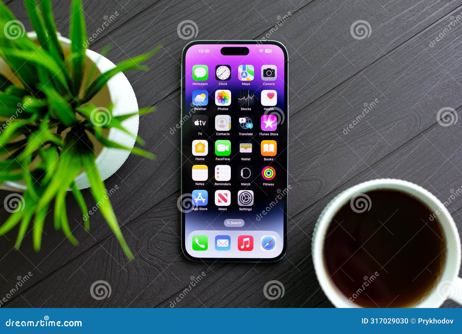 Phone Apple IPhone 15 Pro Max Home Screen IOS 17 Editorial Image ...