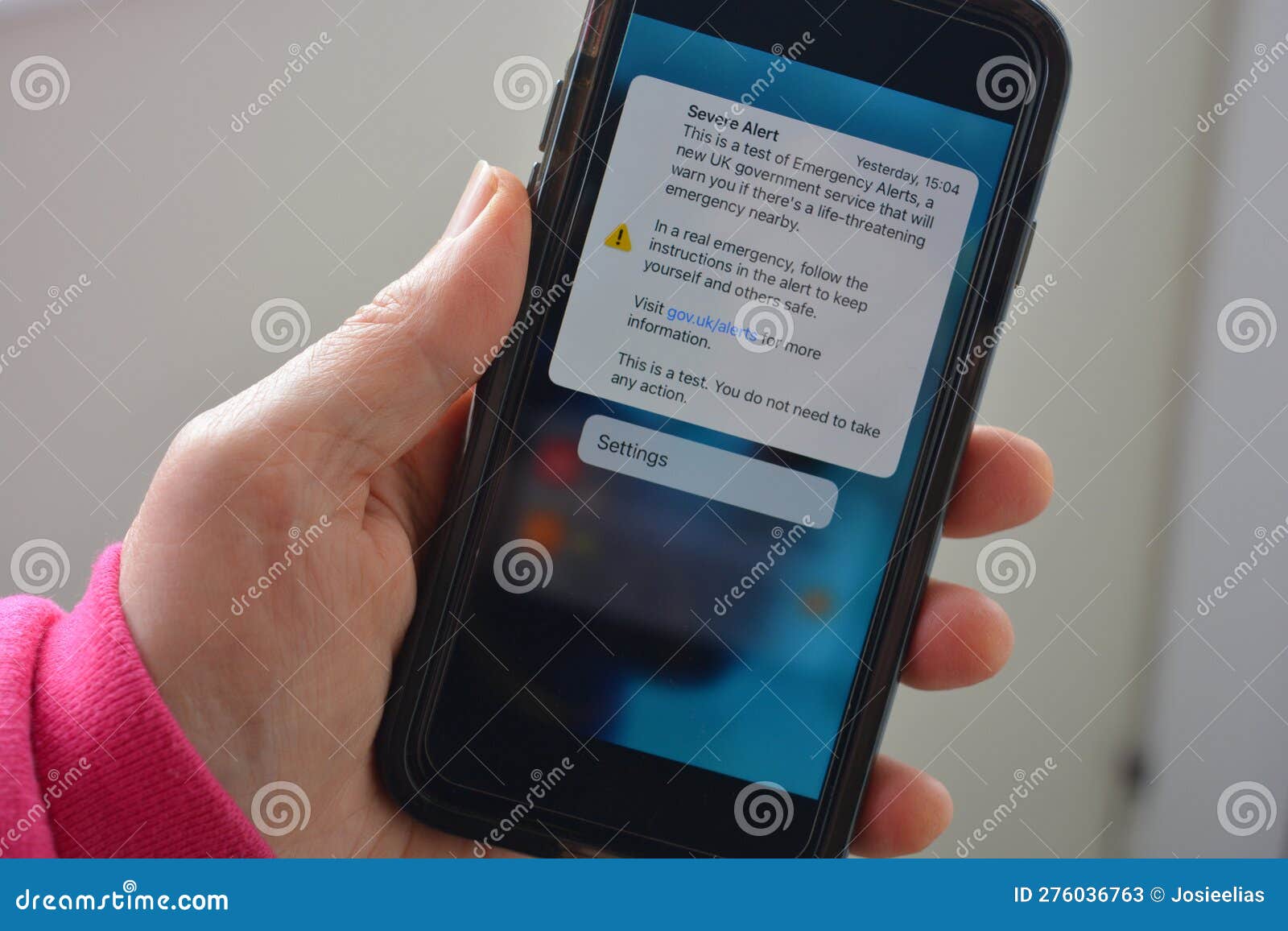 Phone with Text Message from UK Government, Testing Severe Alert for ...