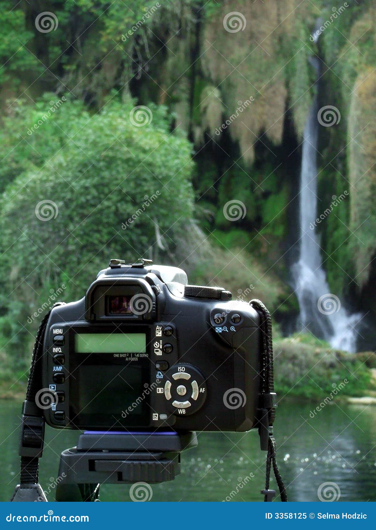Photo camera stock image. Image of tripod, waterfall, shoot - 3358125