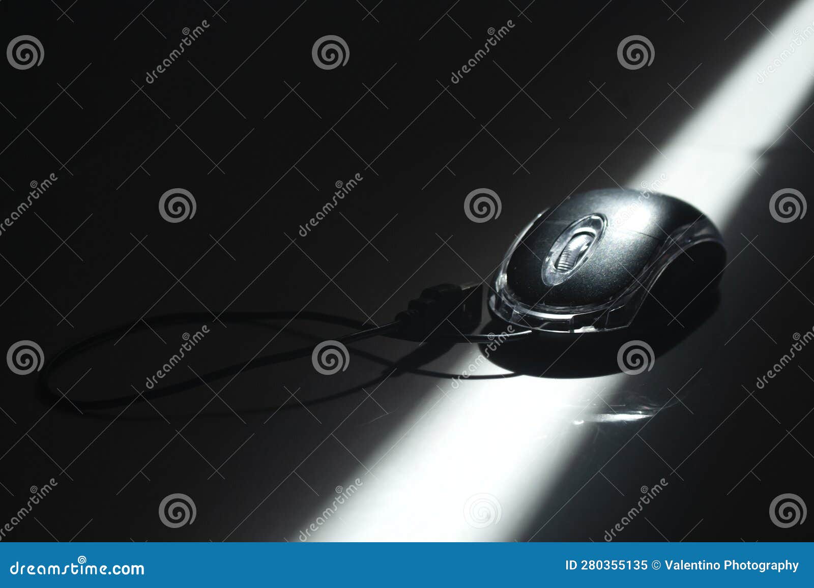 A Computer Mouse and Cable Glow in the Dark Stock Image - Image of ...