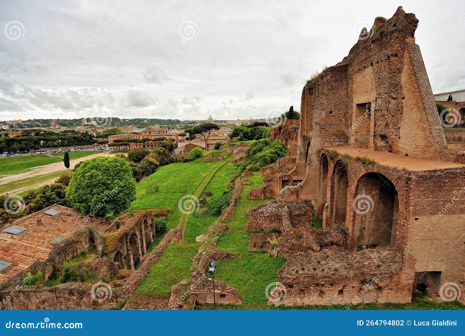 Photo De La Colline Du Palatin Photo stock - Image du palatin, couleur ...