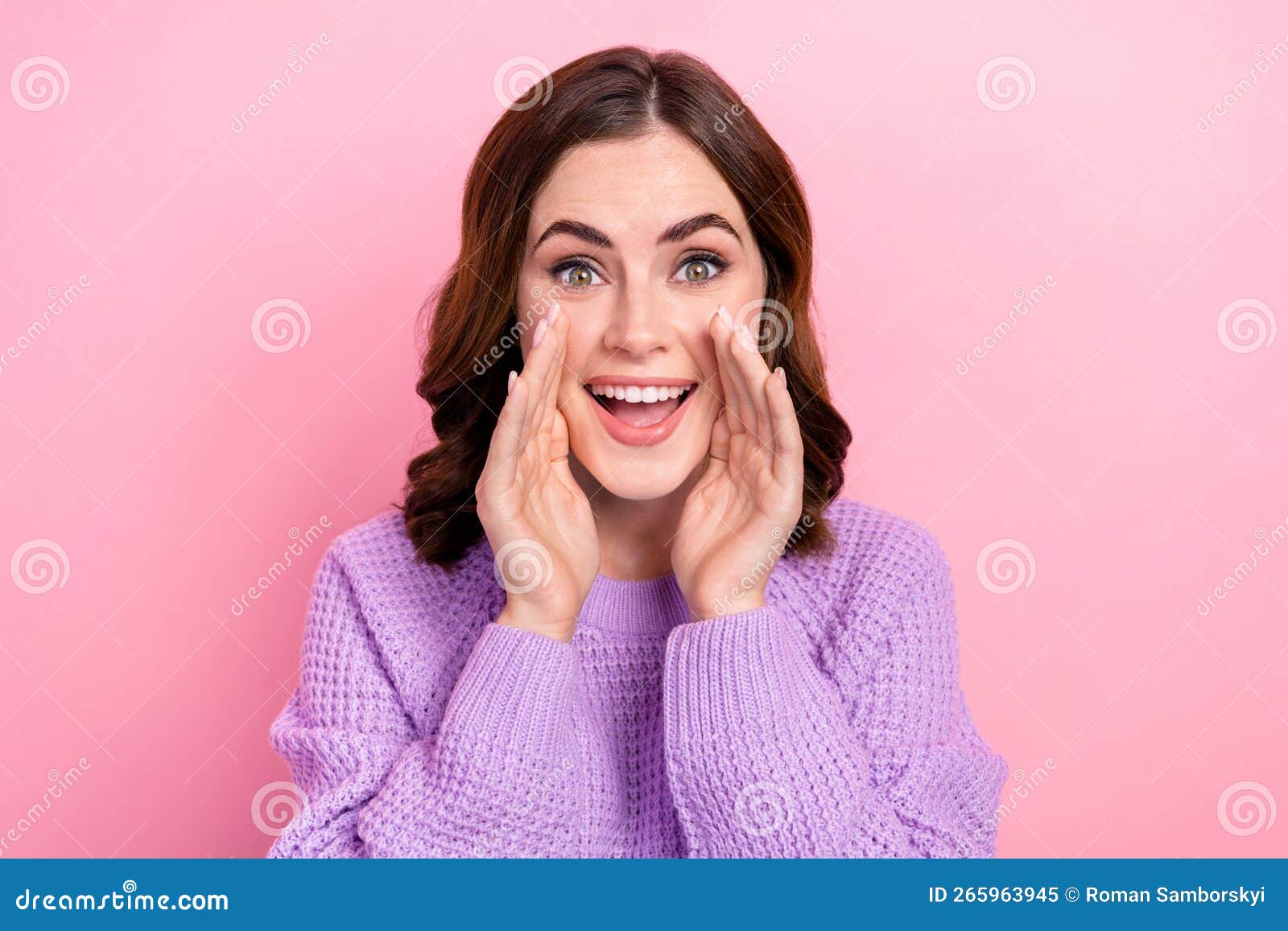 Photo Of Impressed Funny Lady Wear Violet Sweater Arms Mouth Screaming