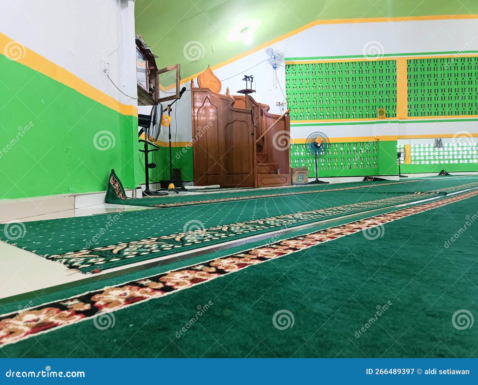 Inside Mosque Editorial Image | CartoonDealer.com #123371212