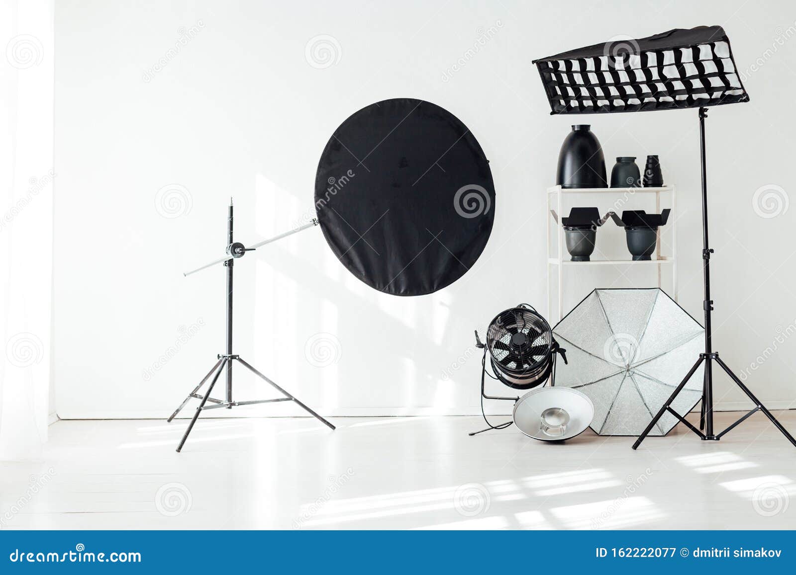 Photo Studio Equipment Flash Accessories Photographer Light Stock Image ...