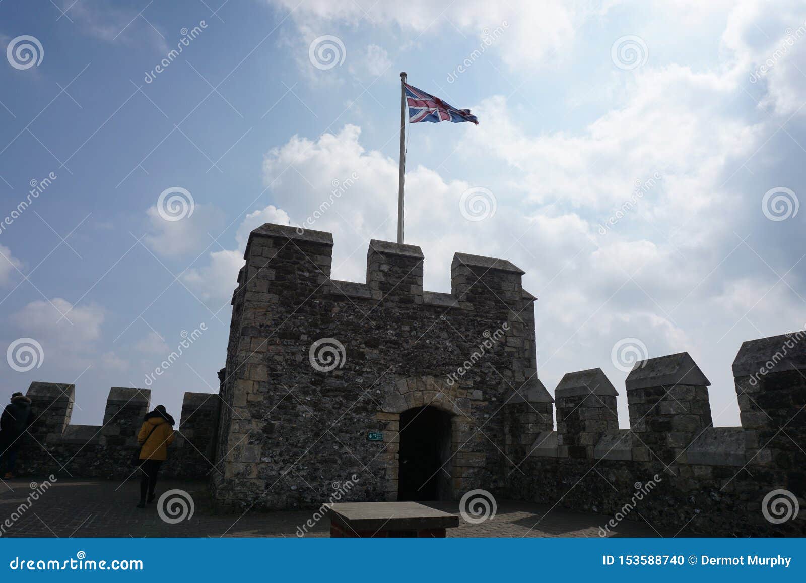 Dover Castle with Union Jack Editorial Image - Image of britain ...