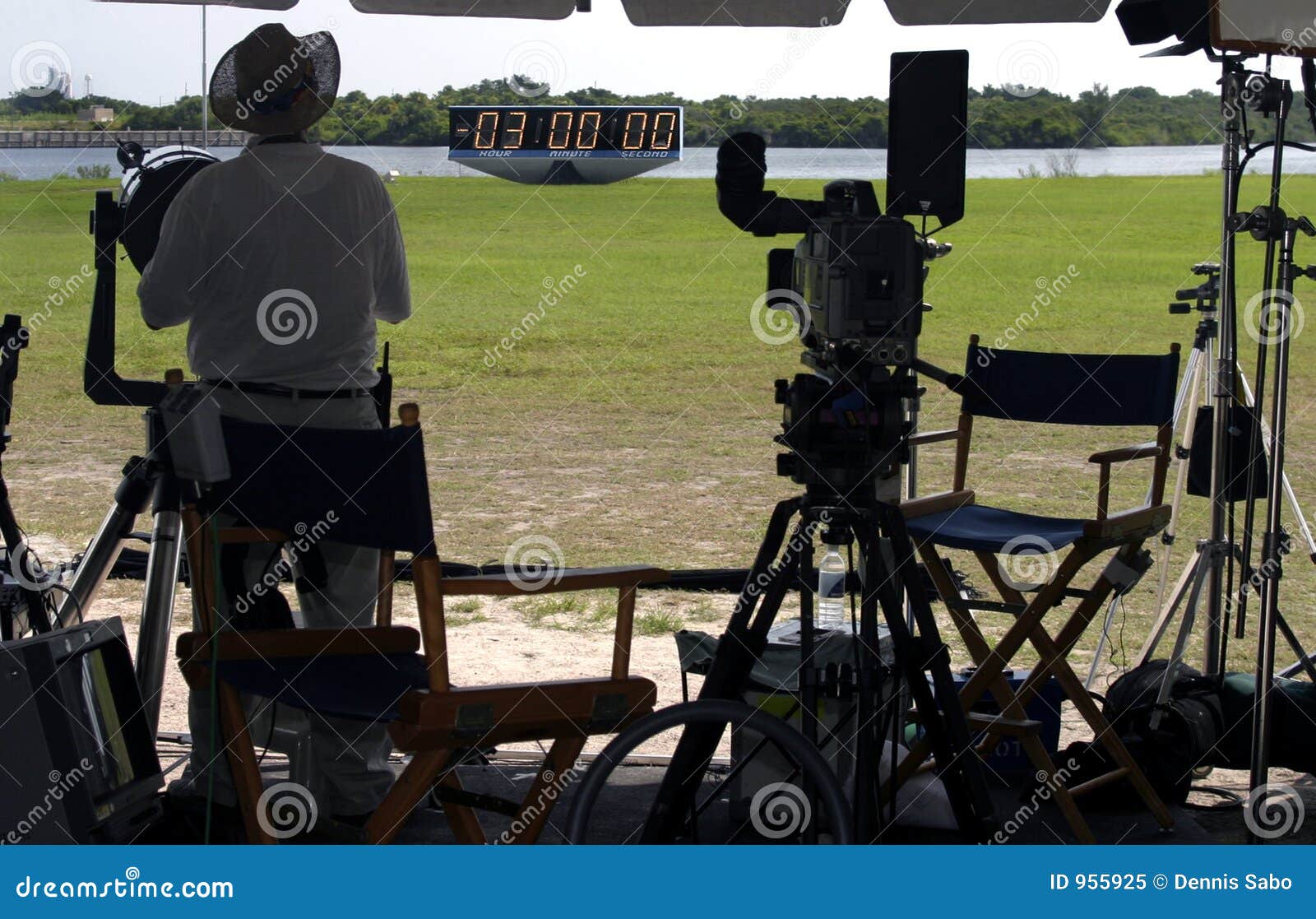 Photographer and Countdown Counter Stock Image - Image of news ...