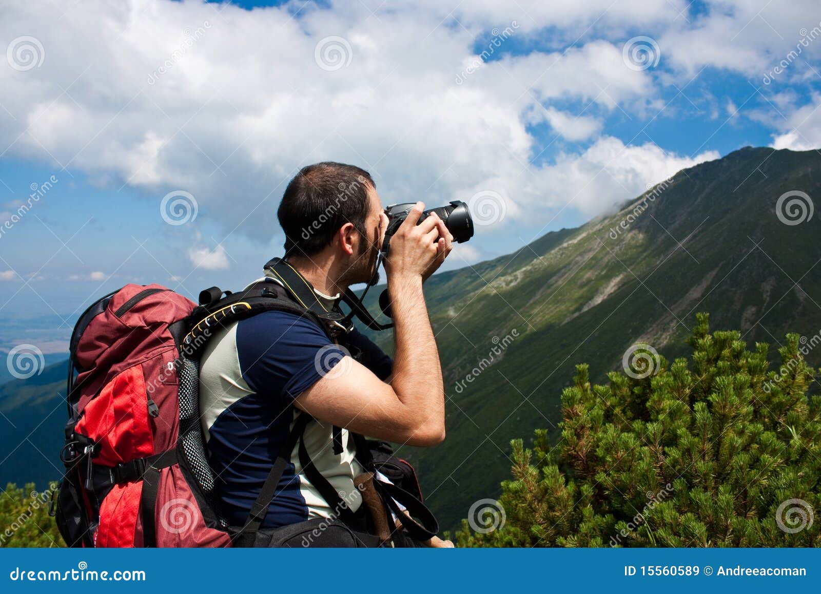 Photographer outdoor stock image. Image of digital, capture - 15560589
