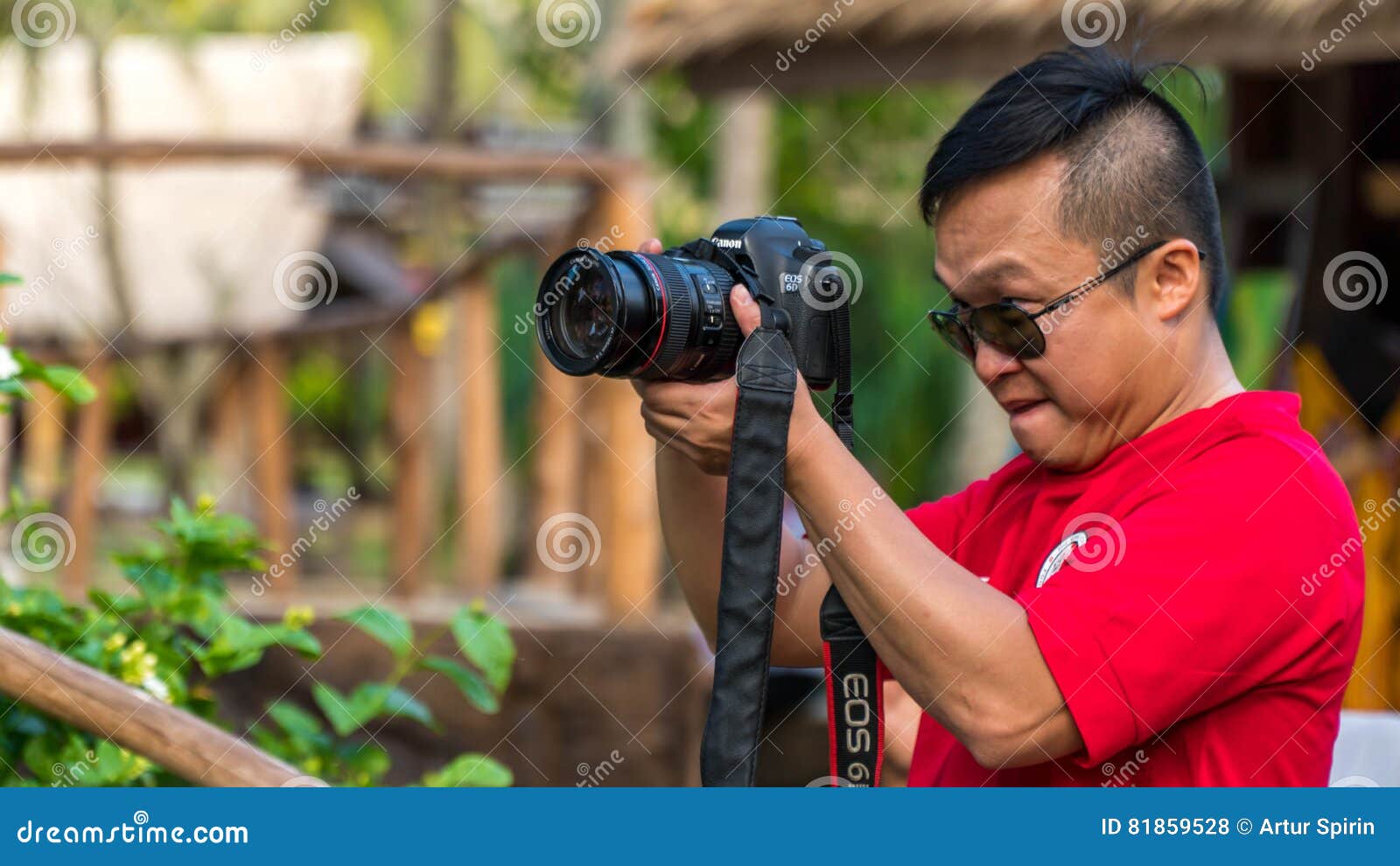 Photographer at work editorial stock photo. Image of tourism - 81859528