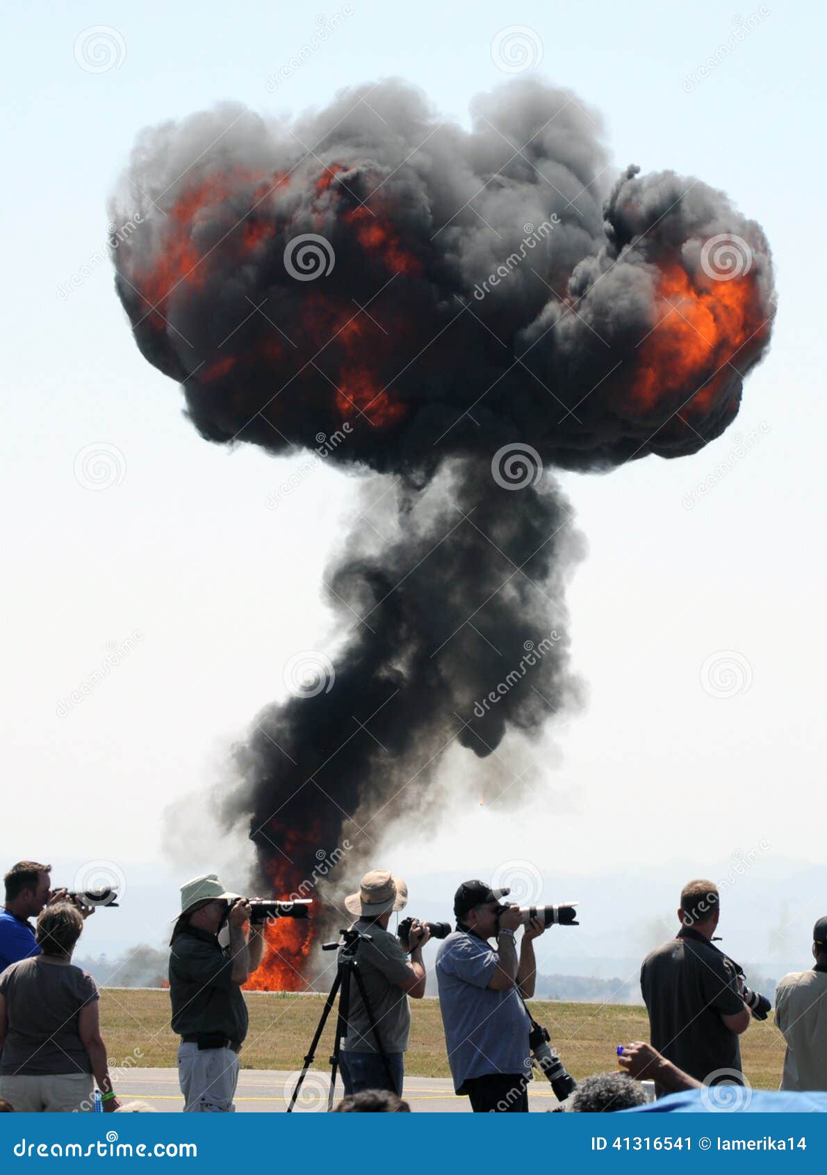 Photographers and an Explosion Editorial Photo - Image of pyro ...