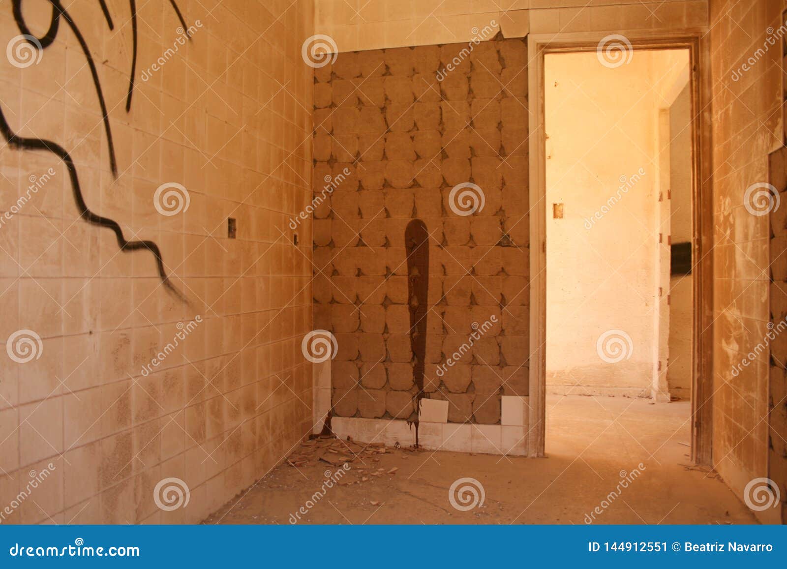 EMPTY ROOM stock image. Image of hallway, tiles, room - 144912551