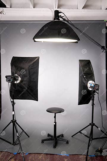 Photography Studio Lighting Background Setup Grey Stock Photo - Image ...