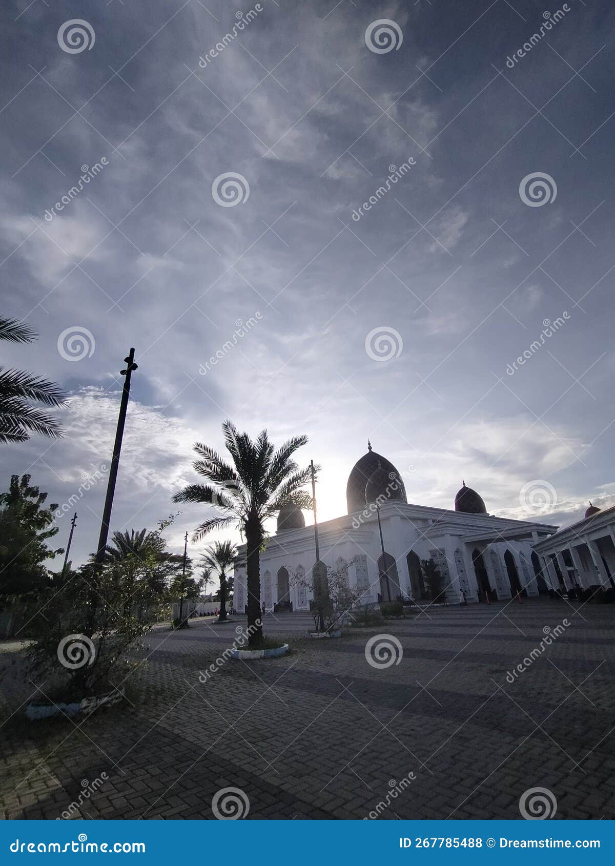 The Photos of Tower in Front of Musque Stock Photo - Image of mosque ...