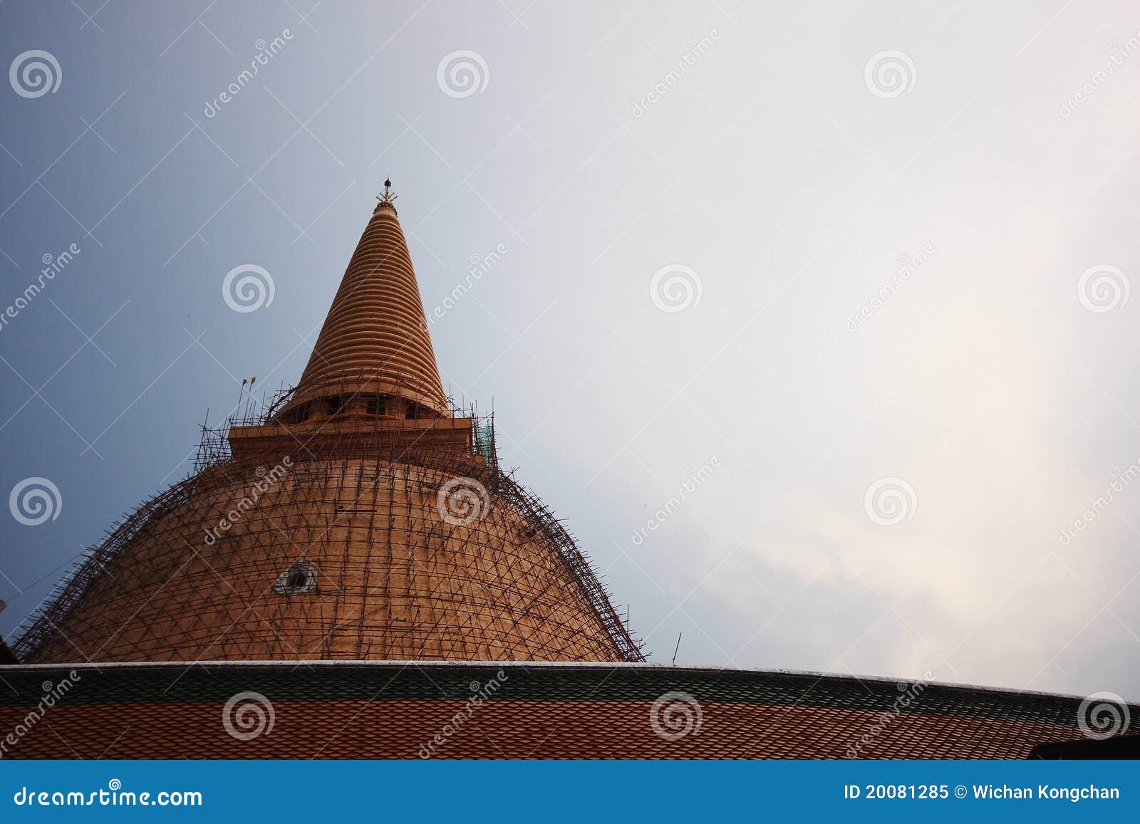 Phra Pathom Chedi stock image. Image of buddhism, religion - 20081285