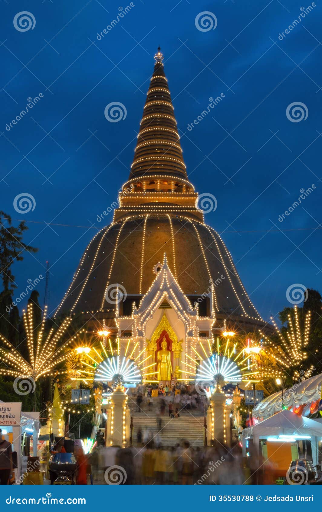 Phra Pathom Chedi ,Thailand. Stock Photo - Image of pagoda, city: 35530788