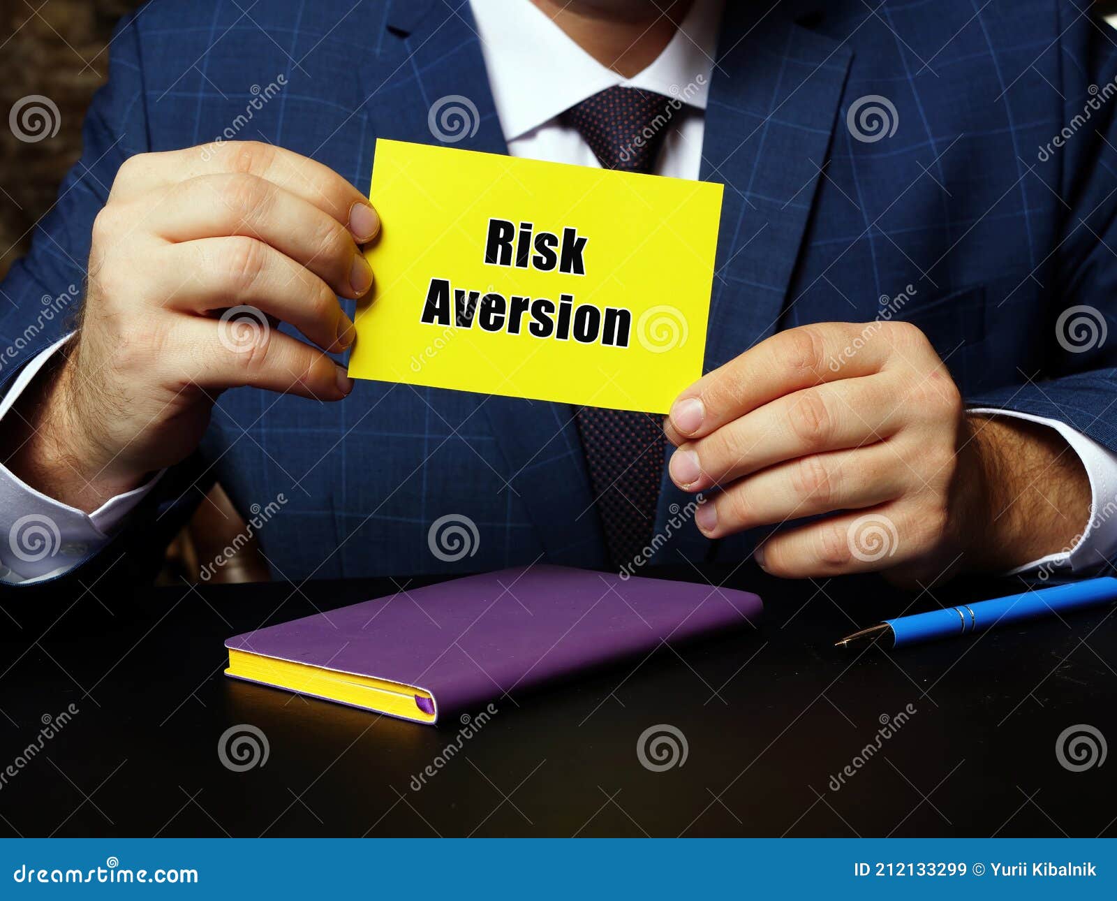 Phrase D'aversion Au Risque Sur La Carte De Visite Image stock - Image ...