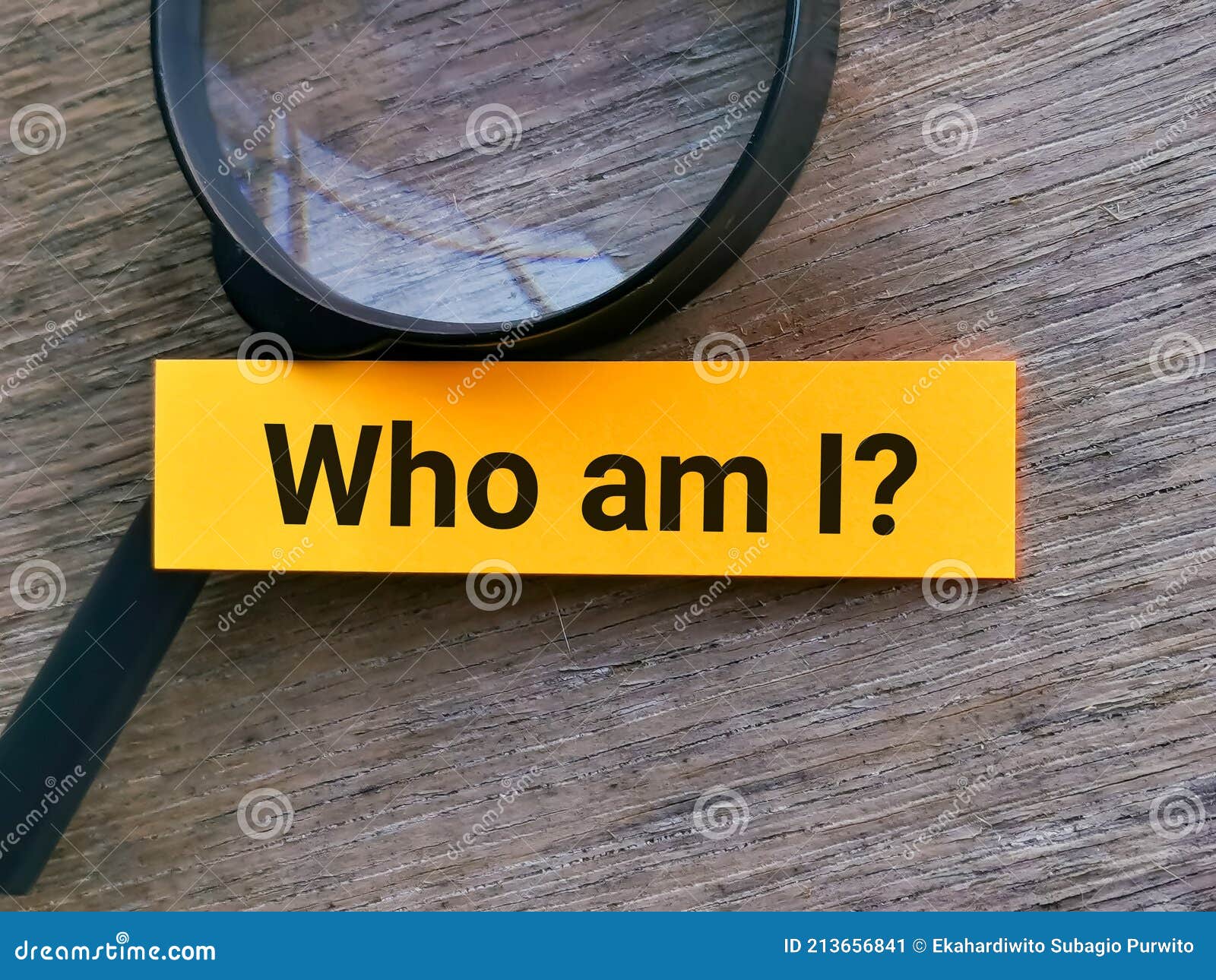 Phrase WHO am I Written on Sticky Note Stock Image - Image of ...