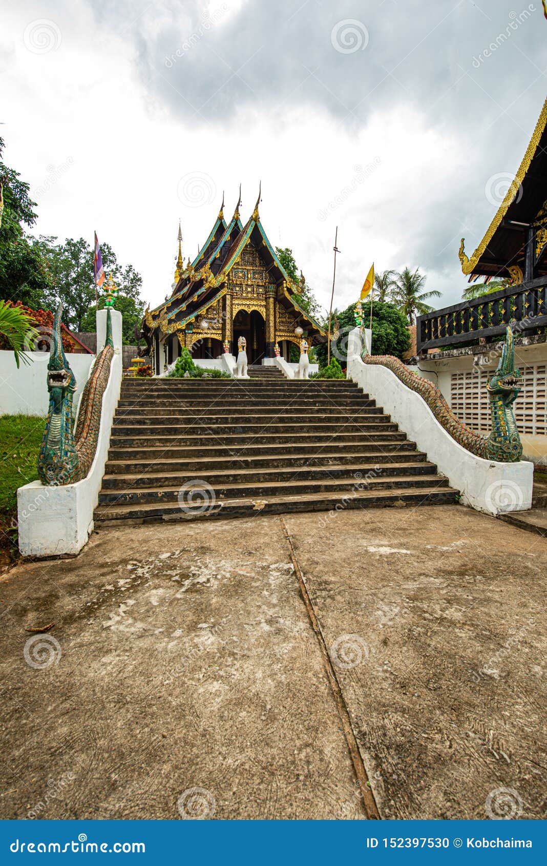The Phuttha Eoen Temple in Mae Chaem District Stock Photo - Image of ...
