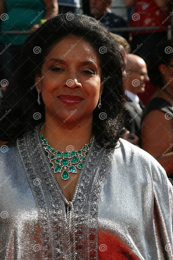 Phylicia Rashad editorial photo. Image of 2008, arriving - 27157511