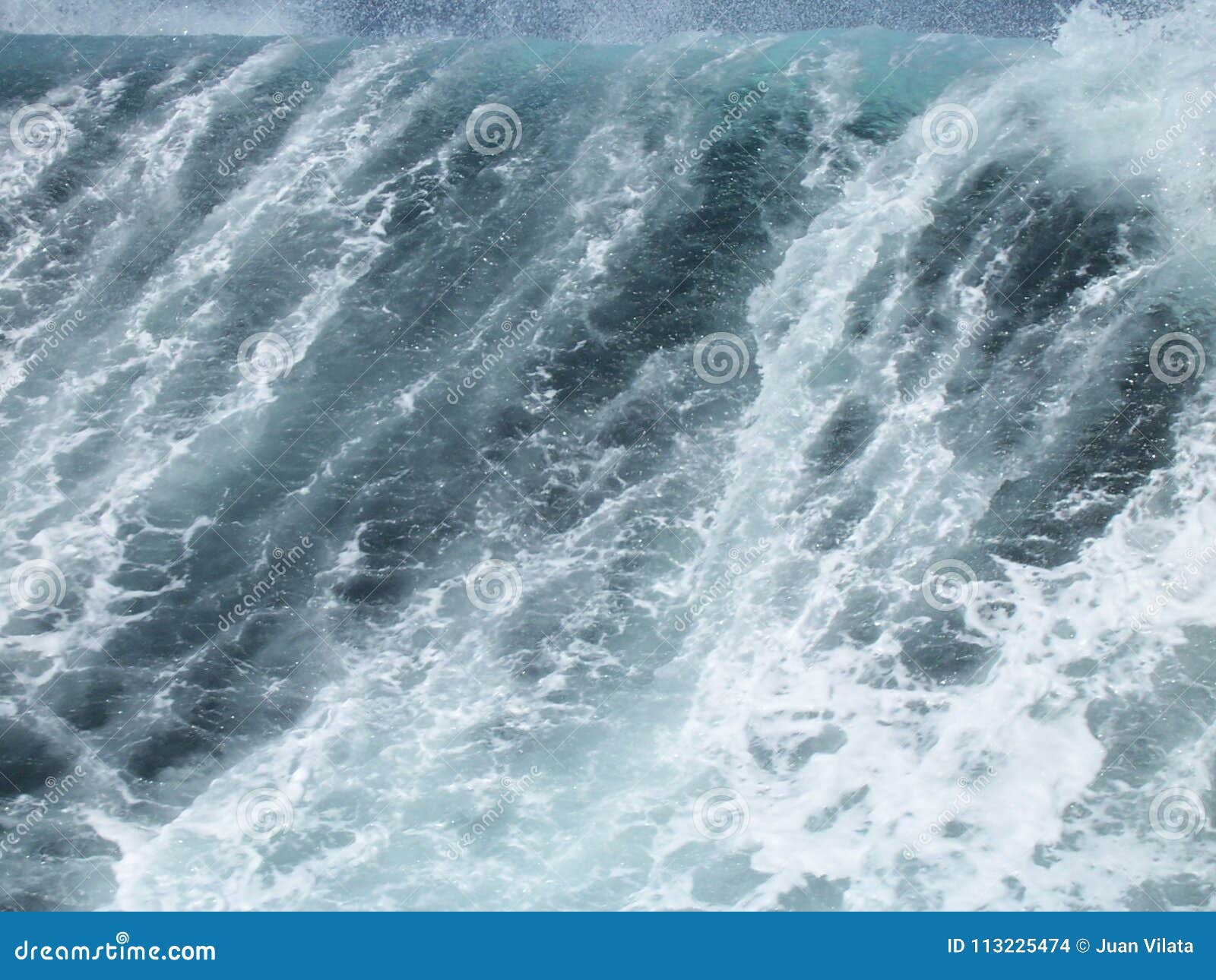 Physical Oceanography - a Large Wind Wave Surges and Collapses in ...
