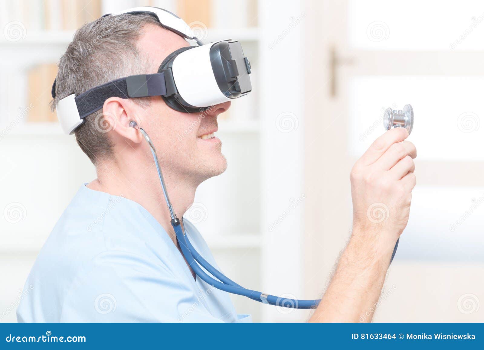 Physician Using Virtual Reality Headset Stock Photo - Image of ...
