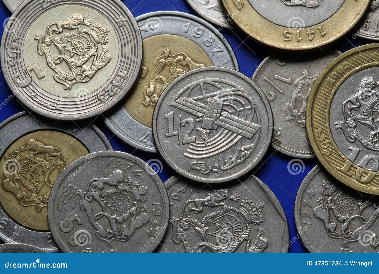 Pièces de monnaie du Maroc photo stock. Image du coins - 47351234