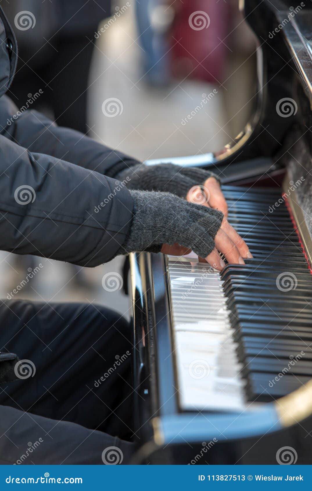 The Pianist Plays the Piano Outside in Winter Stock Image - Image of ...