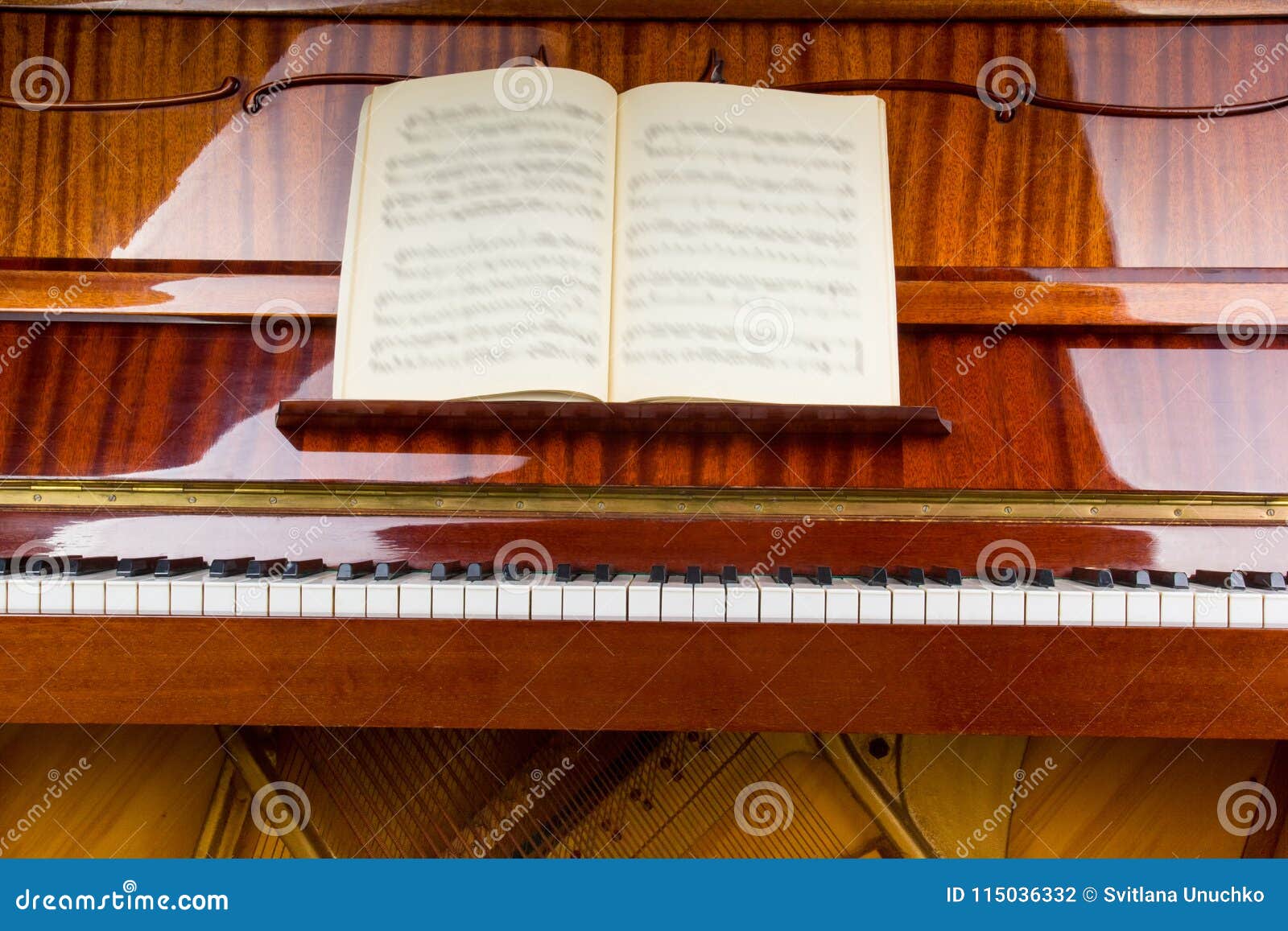 Piano Close Up, Piano Claps. Background. Stock Photo - Image of edge ...