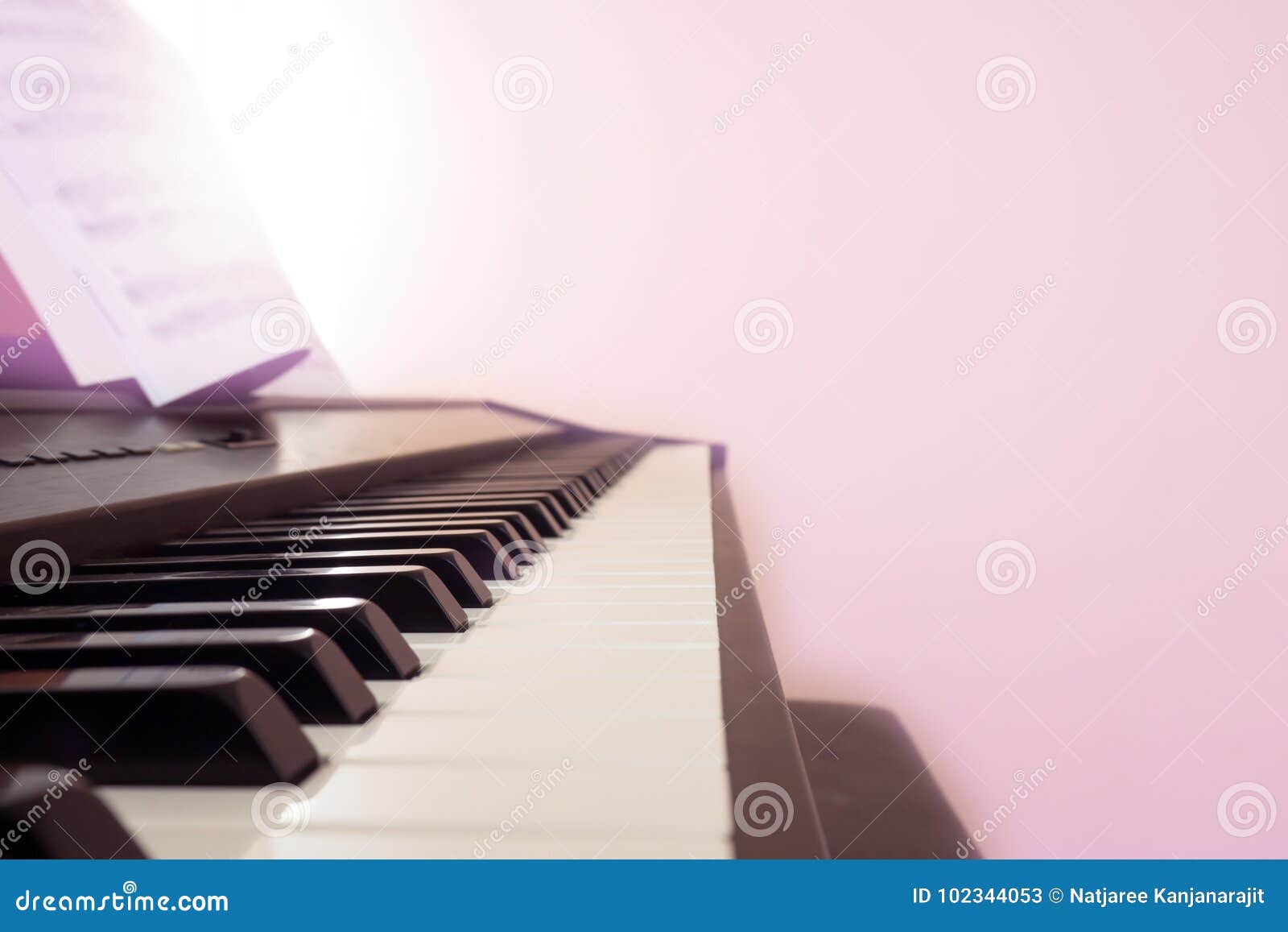 Piano Keyboard with Note. Pink Color Filter with Light Effect Stock ...