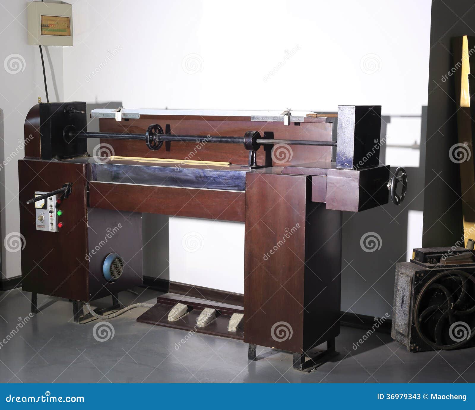 Piano strings machine stock image. Image of inside, concert - 36979343