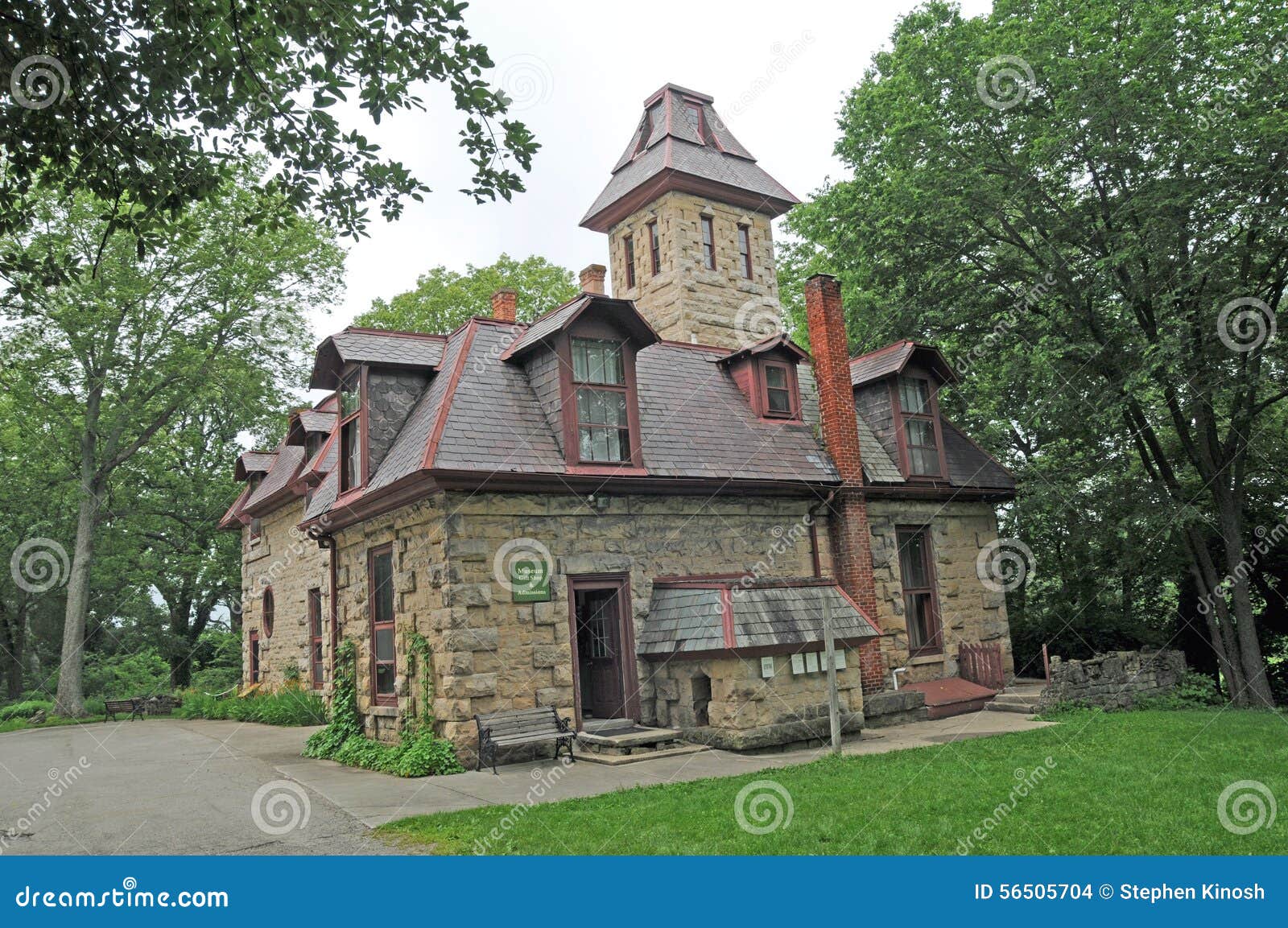 Piatt Castle West Liberty Ohio Stock Photo - Image of safety, residence ...
