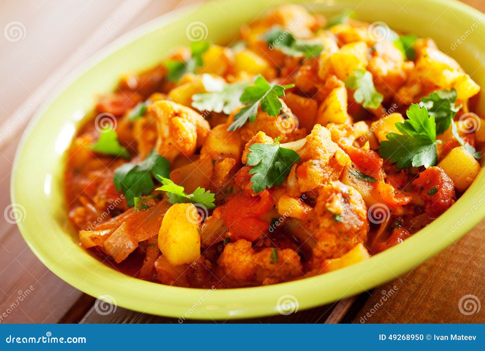 Piatto Indiano Del Curry Di Gobi Aloo Fotografia Stock - Immagine di ...