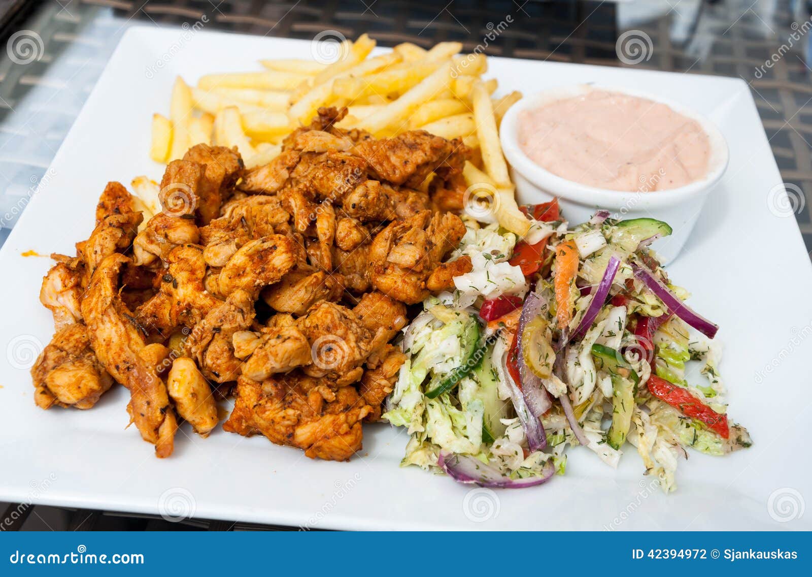 Piatto turco di kebab fotografia stock. Immagine di francese - 42394972