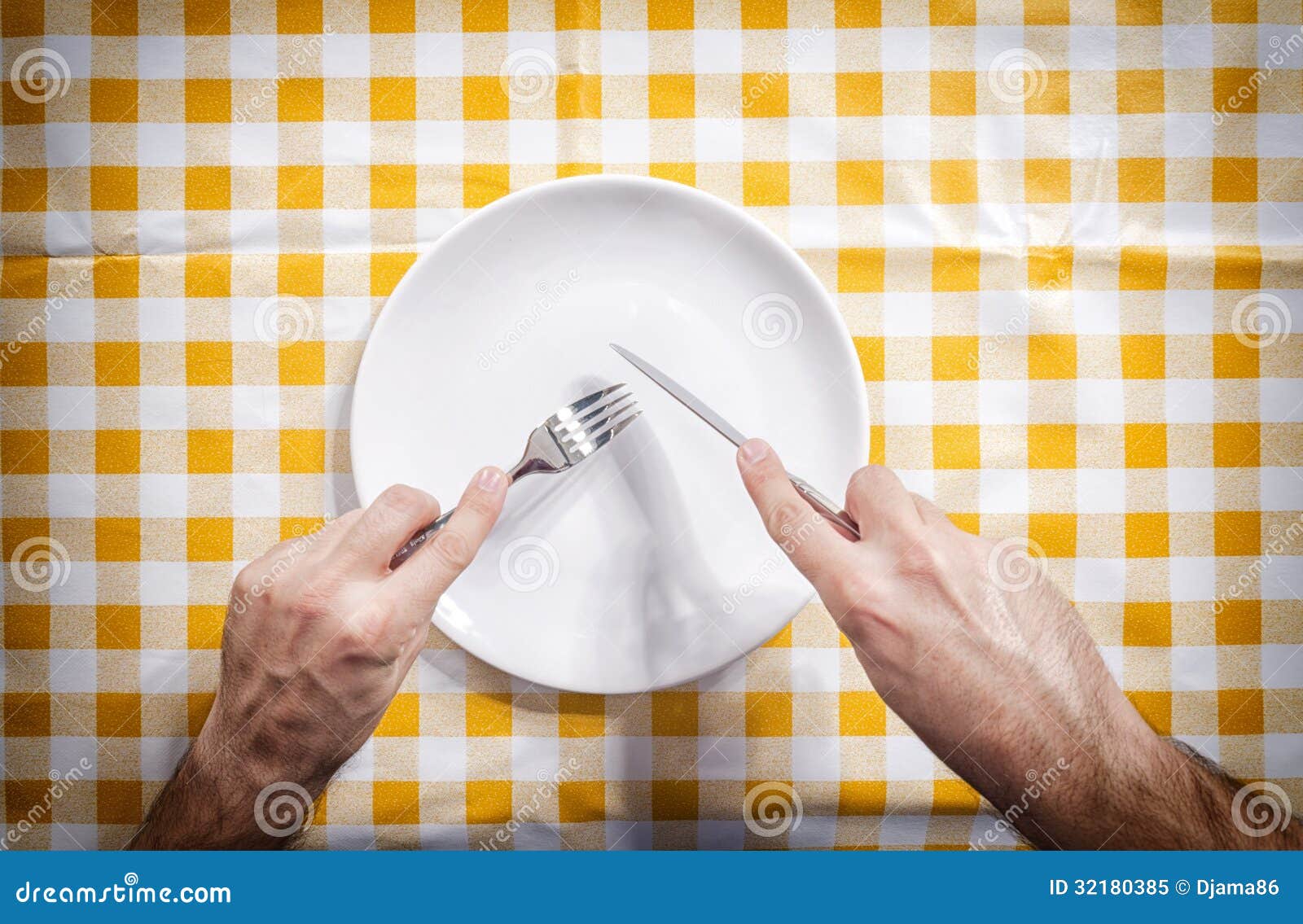 Piatto vuoto immagine stock. Immagine di alimento, piastra - 32180385