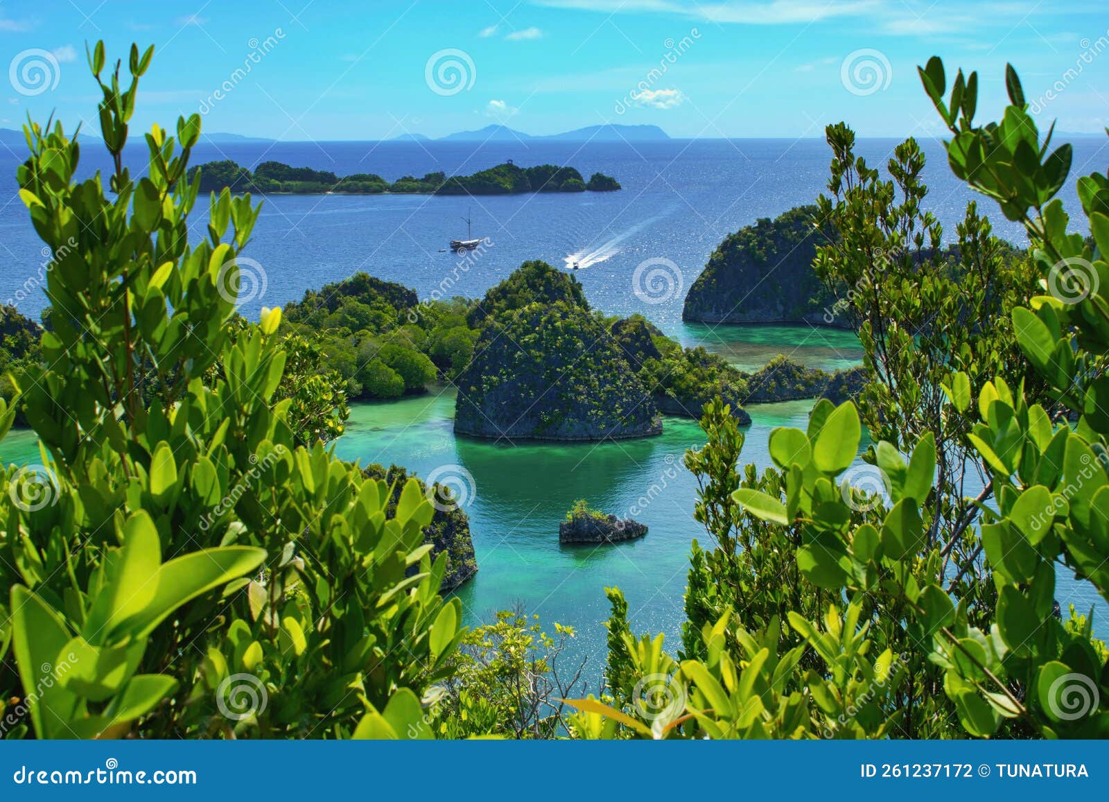 Piaynemo Geosite View, Raja Ampat, West Papua, Indonesia Stock Photo ...