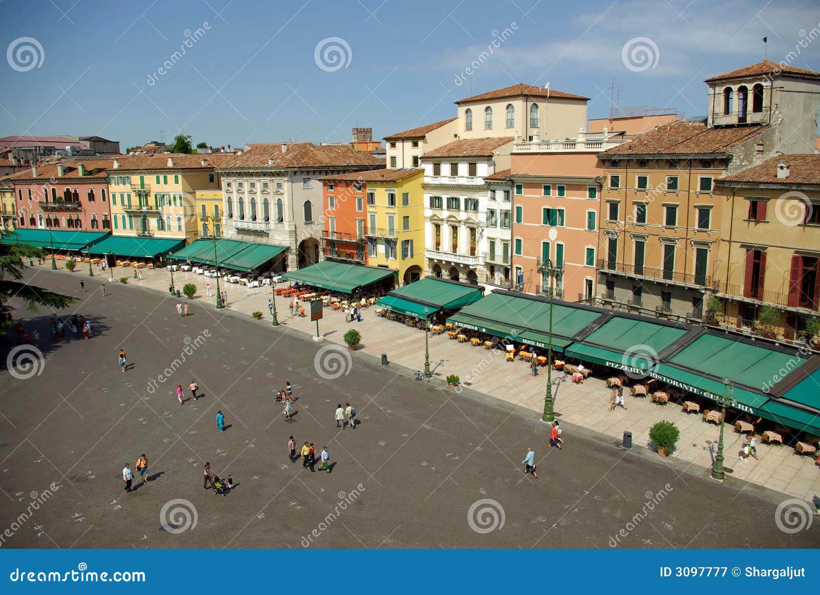 Piazza Bra, Verona, Italy stock image. Image of veneto - 3097777