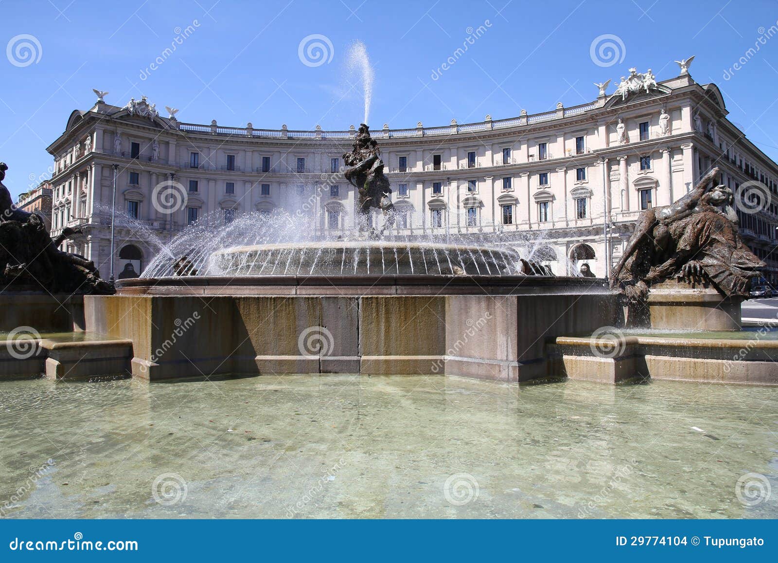 Piazza Della Repubblica, Rome Stock Photo - Image of piazza, statue ...