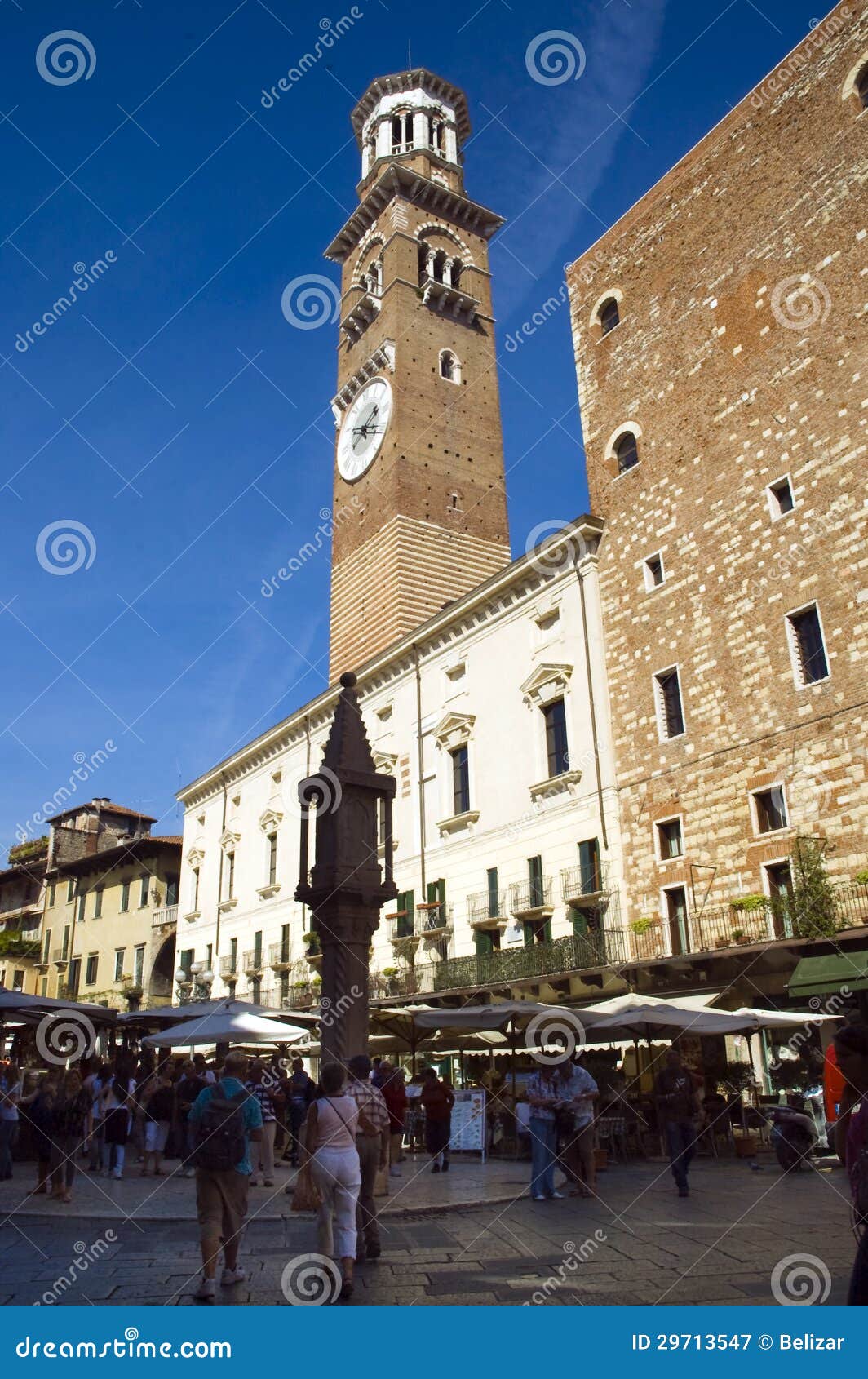 Old town of Verona editorial photography. Image of piazza - 29713547