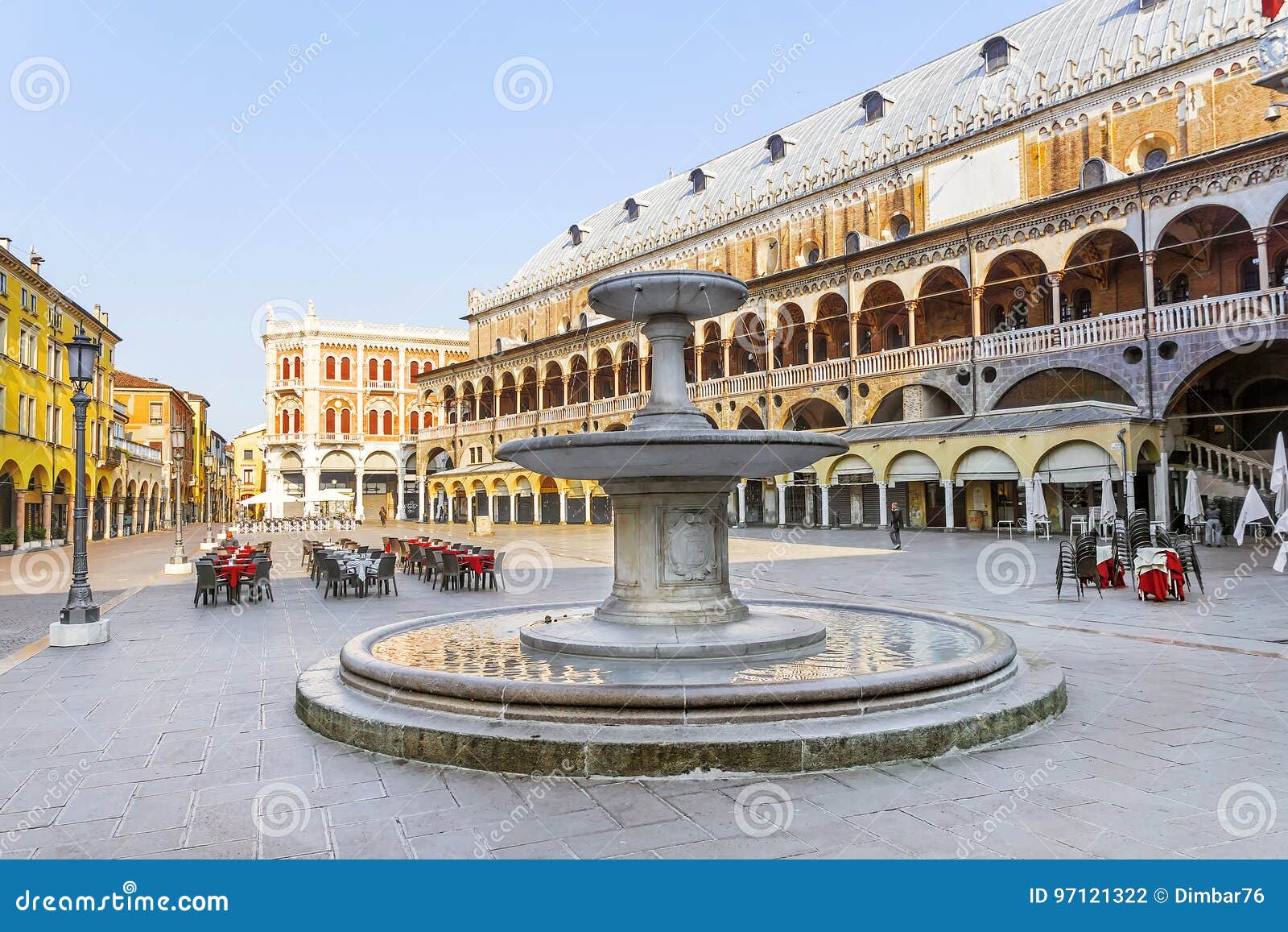 Piazza Delle Erbe And Palazzo Maffei, Verona, Italy Editorial Photo ...