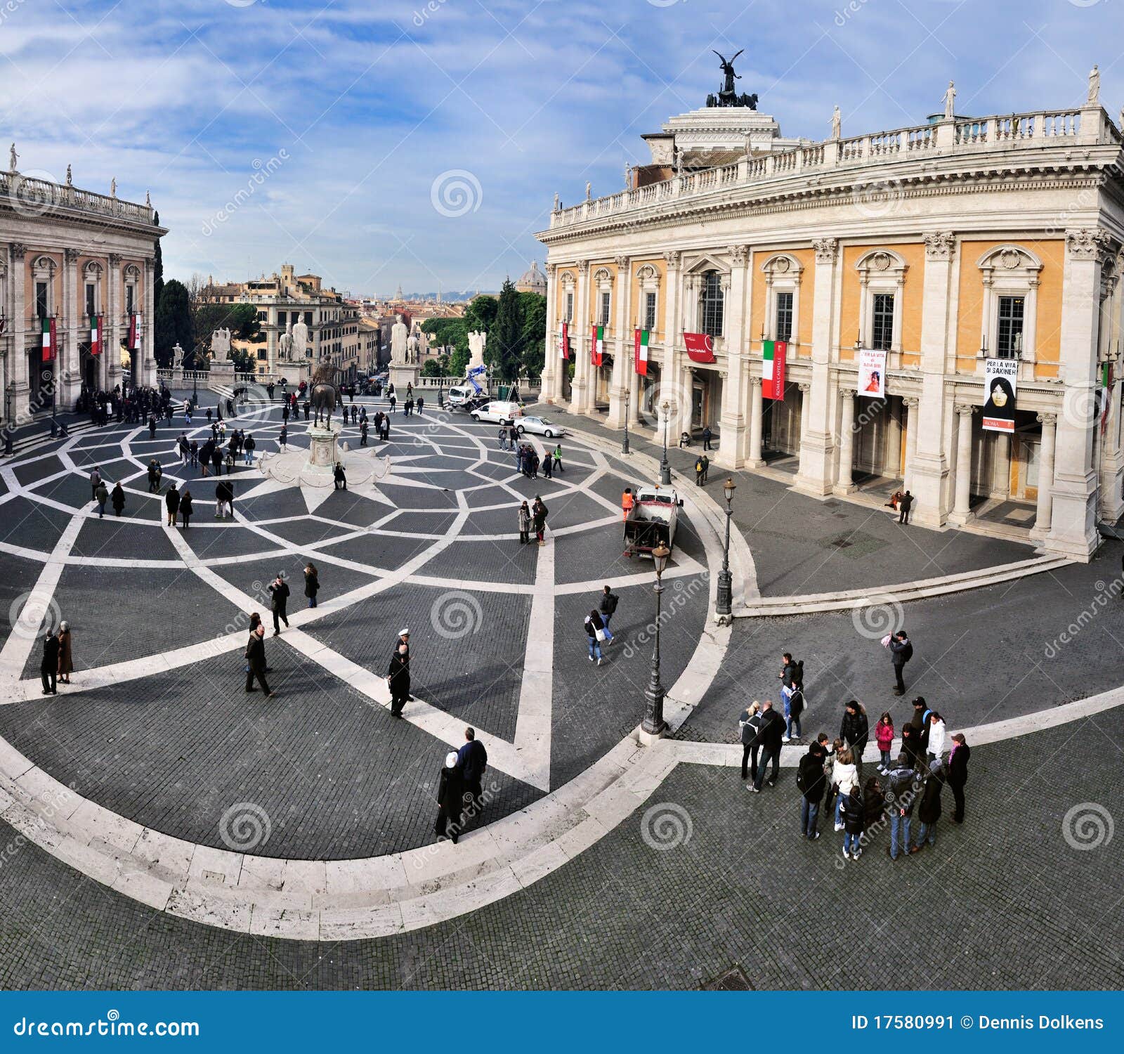 Piazza Di Campidoglio, Roma Foto editorial - Imagen de nubes, capitolio ...