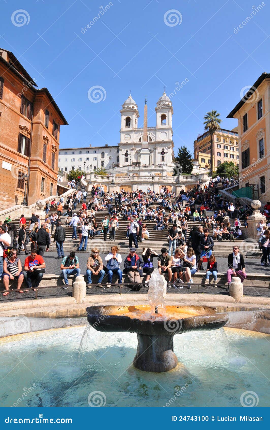 Piazza di Spagna, Rome editorial image. Image of fountains - 24743100