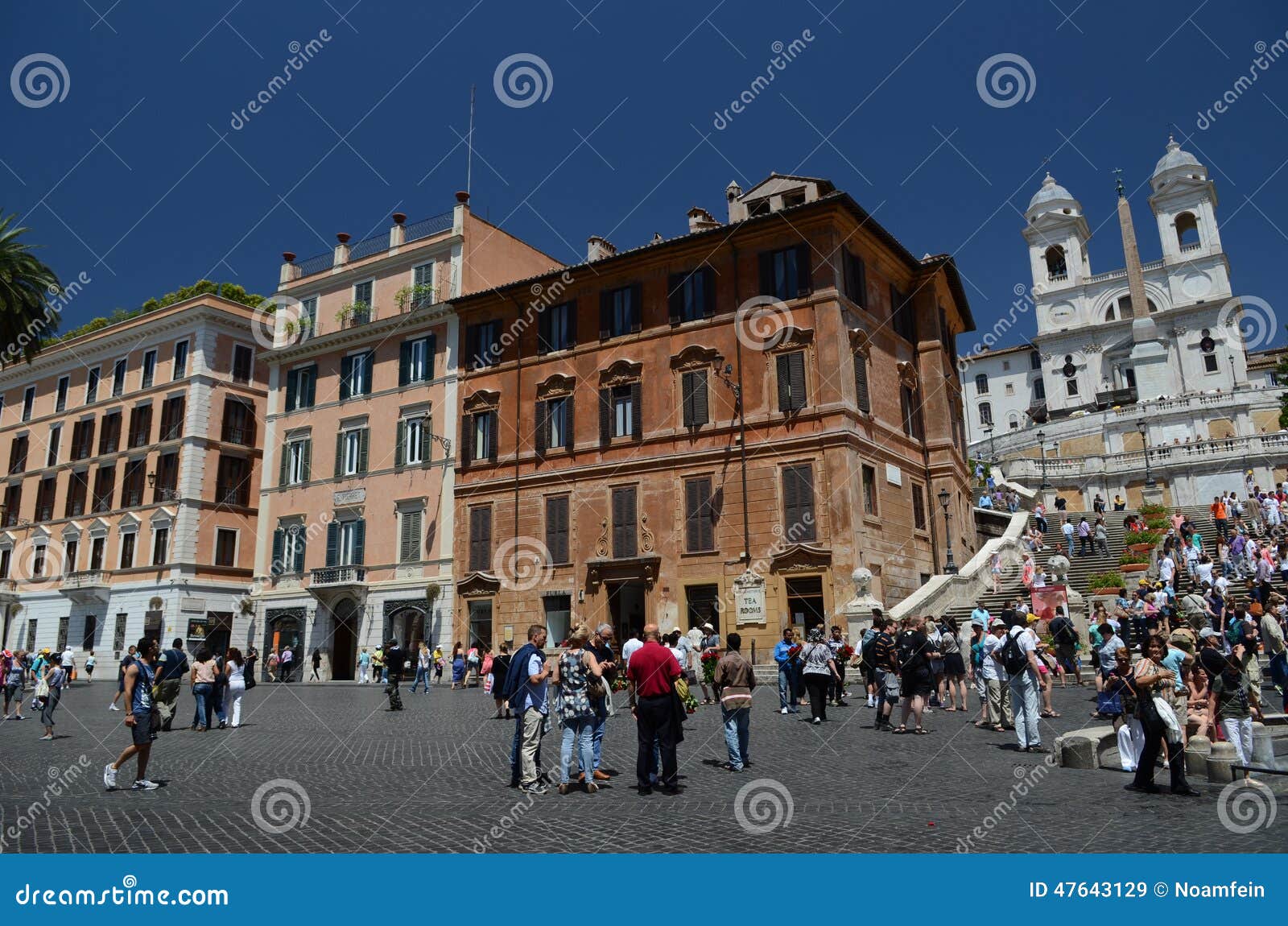 Piazza di Spagna in Rome editorial stock image. Image of europe - 47643129