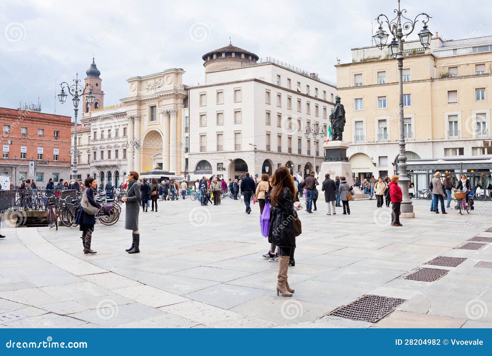 Piazza Garibaldi in Parma, Italy Editorial Photography - Image of ...