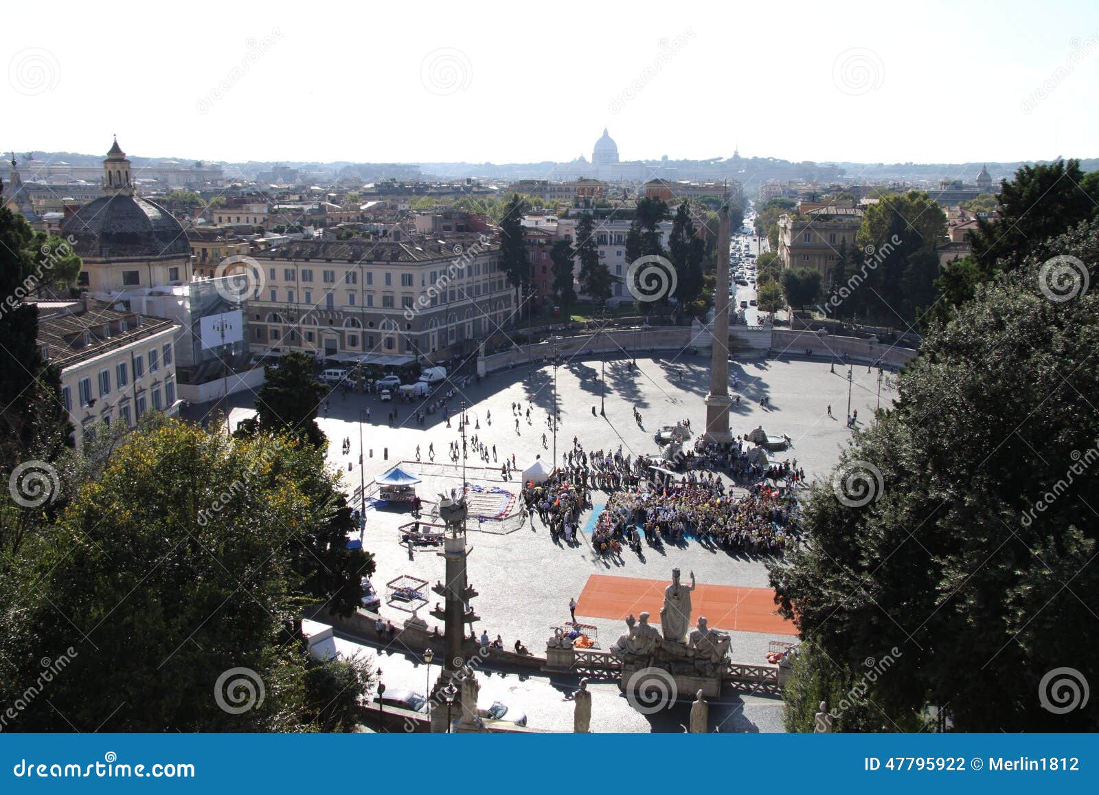 Piazza editorial photography. Image of overlooking, horizon - 47795922