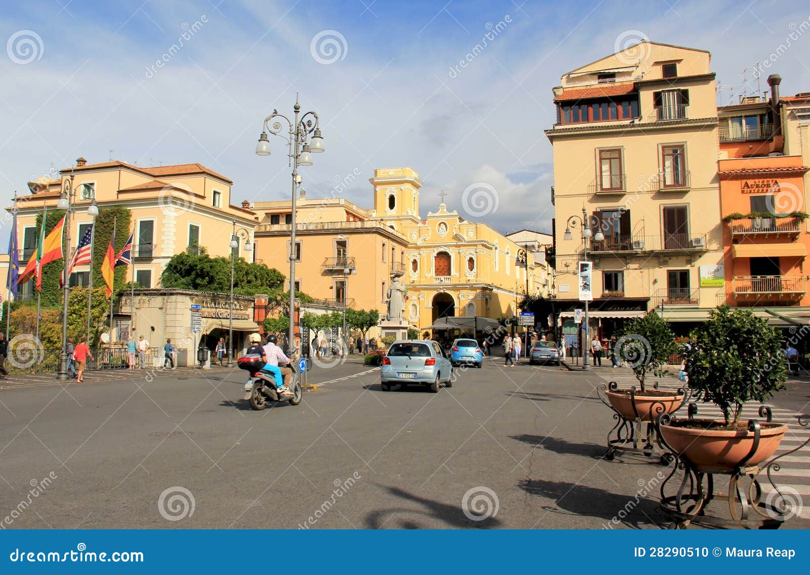 Piazza Tasso image éditorial. Image du touriste, cityscape - 28290510