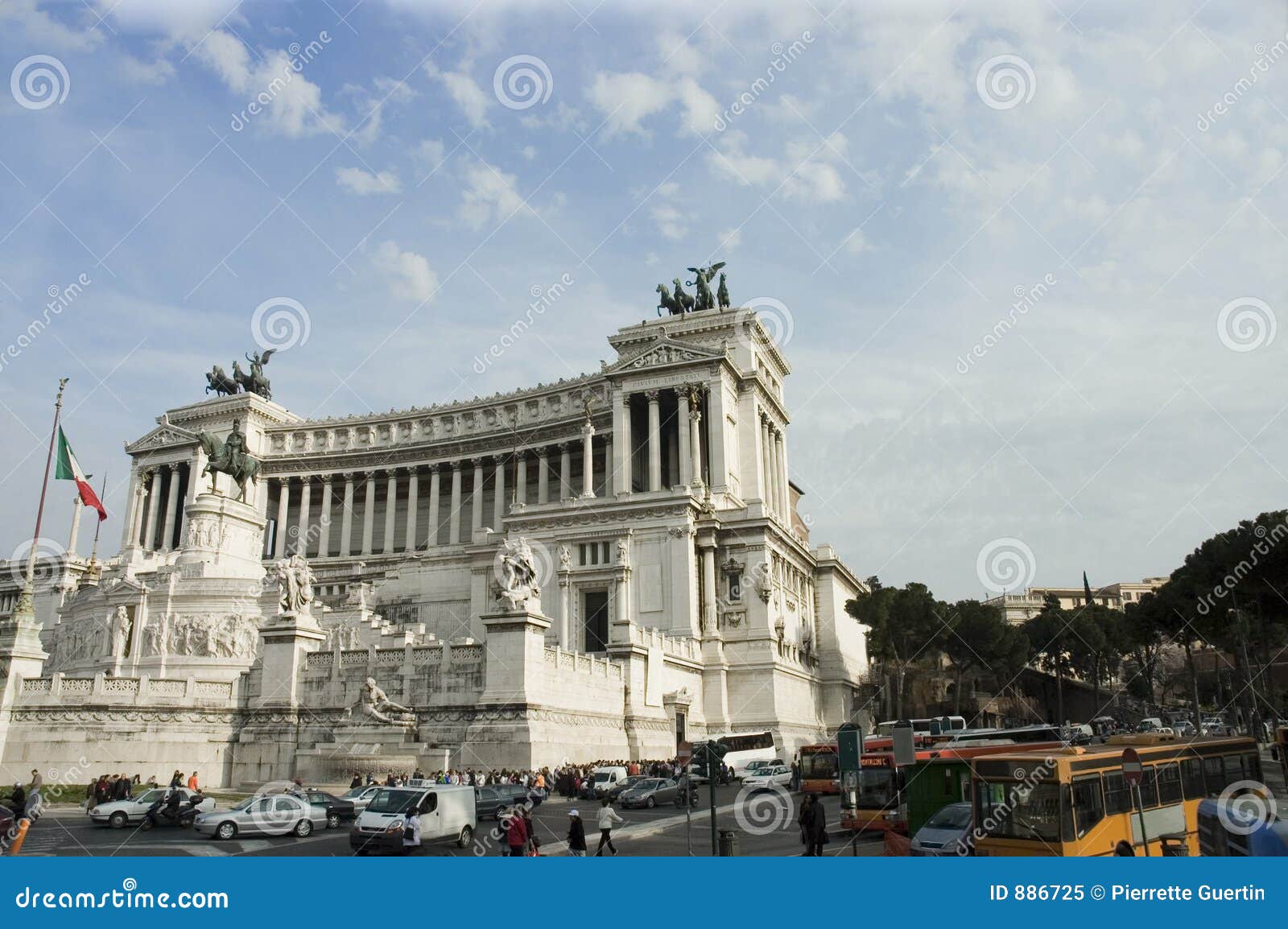 Piazza Venezia 1 stock image. Image of architecture, mausoleum - 886725