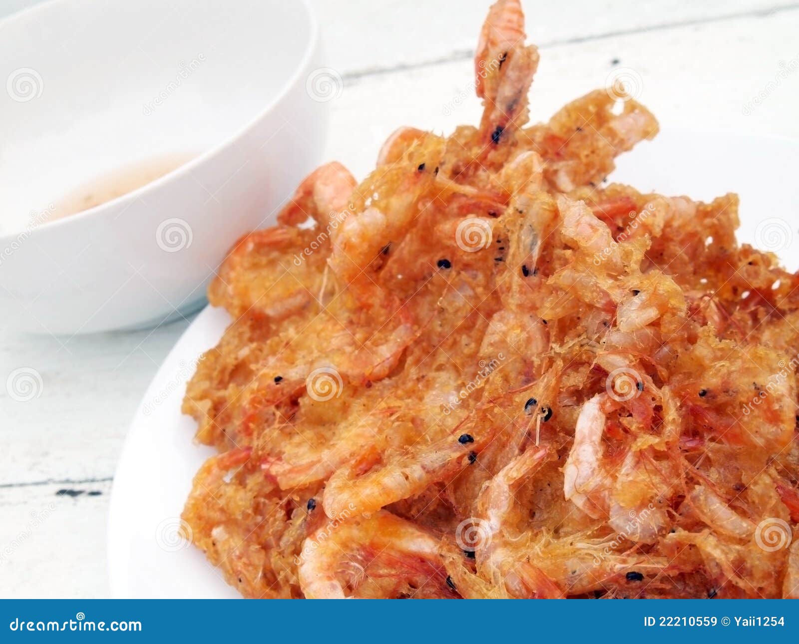 Piccolo gambero fritto immagine stock. Immagine di gambero - 22210559