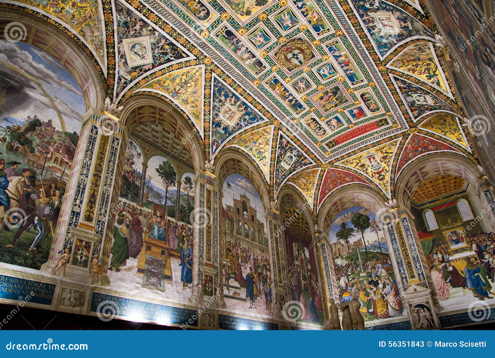 Piccolomini Library in Siena Cathedral Stock Image - Image of medieval ...