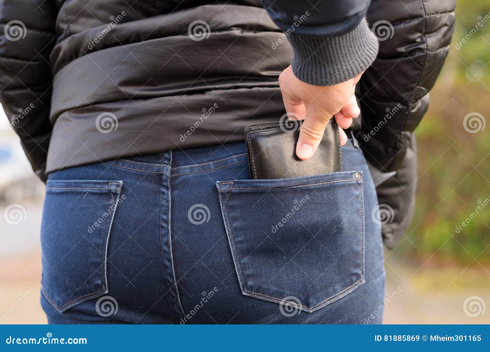 Pickpocket Stealing Man Stel One Hundred Us Dollar Money From Back